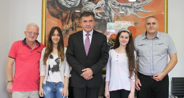 Višegradski đaci generacije na prijemu u ZP „Hidroelektrane na Drini ...