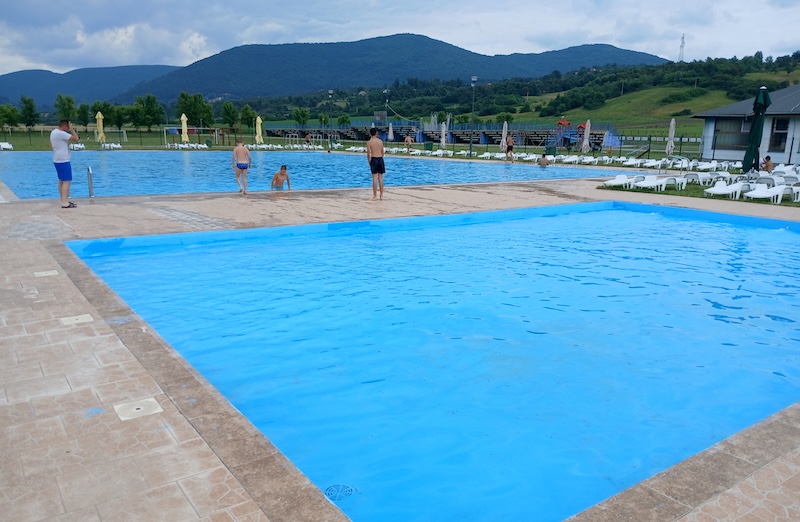 Bazeni zovu kupače - 058.ba | 058.ba