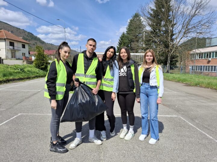 Počela akcija „April – mjesec čistoće“ - 058.ba | 058.ba